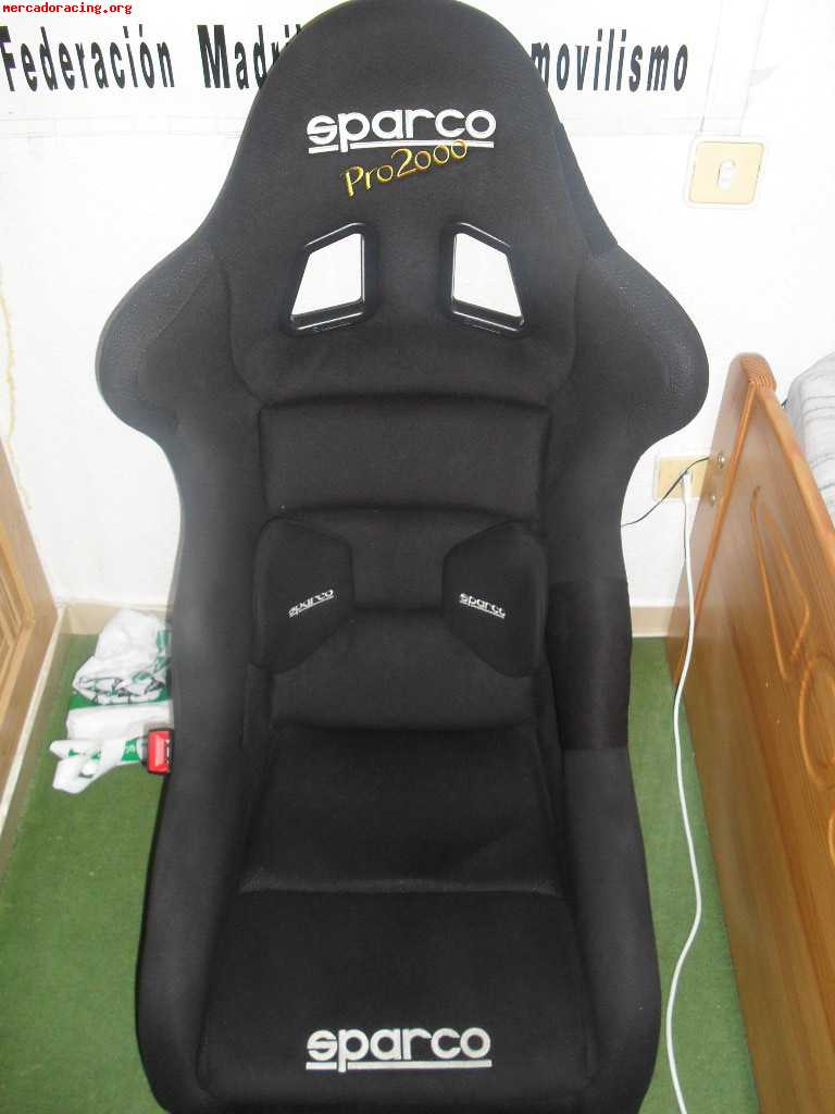 Sparco Pro 2000 Guias Base Ibiza Mk4/Golf V