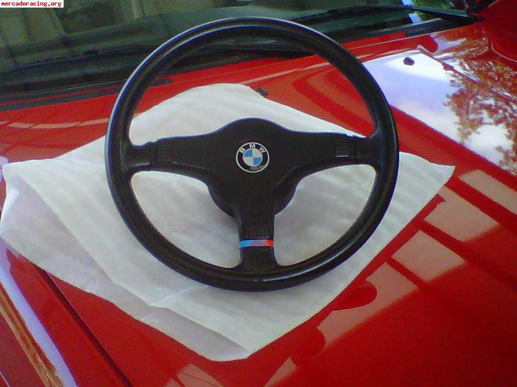 VOLANTE ORIGINAL BMW M3 E30 AÑO 88