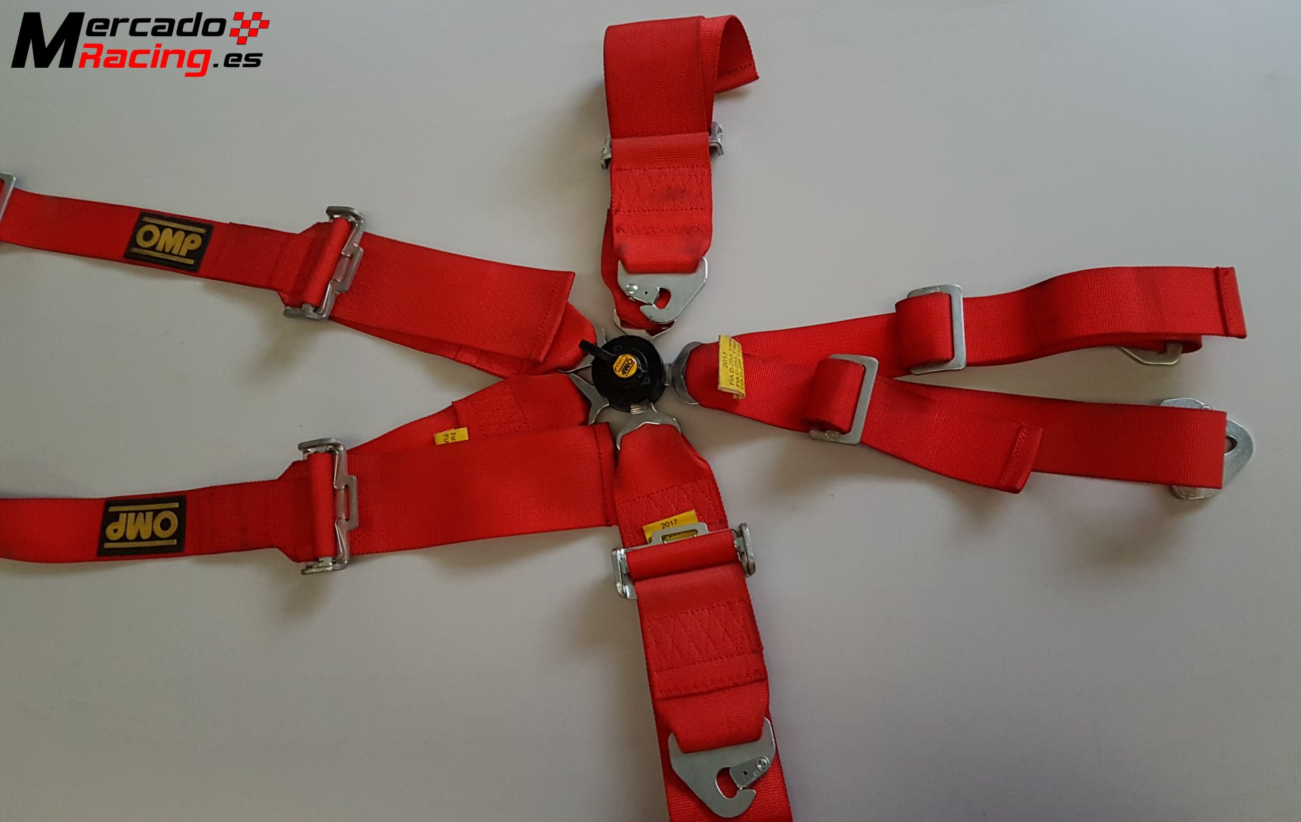 PAREJA DE ARNESES OMP, 6 PTS. HOMOLOGADOS