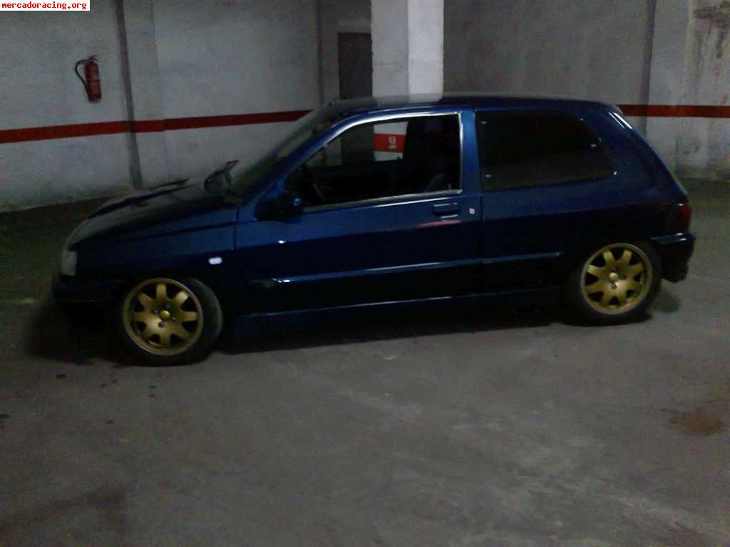 RENAULT - CLIO 16V