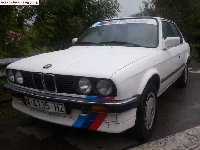 BMW - 320 E30