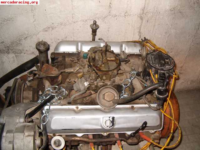 VENDO MOTOR V8