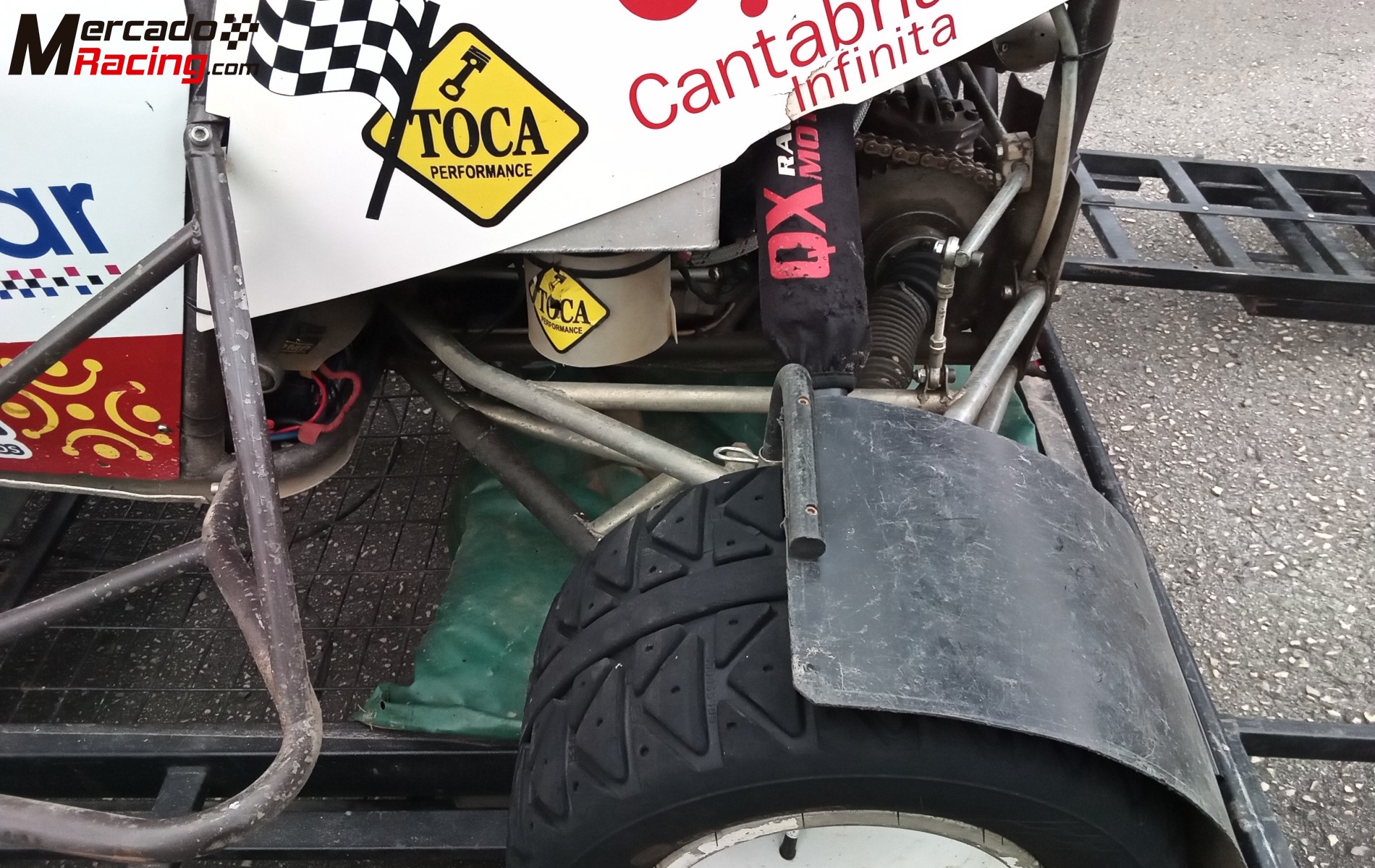 JB Racing con remolque