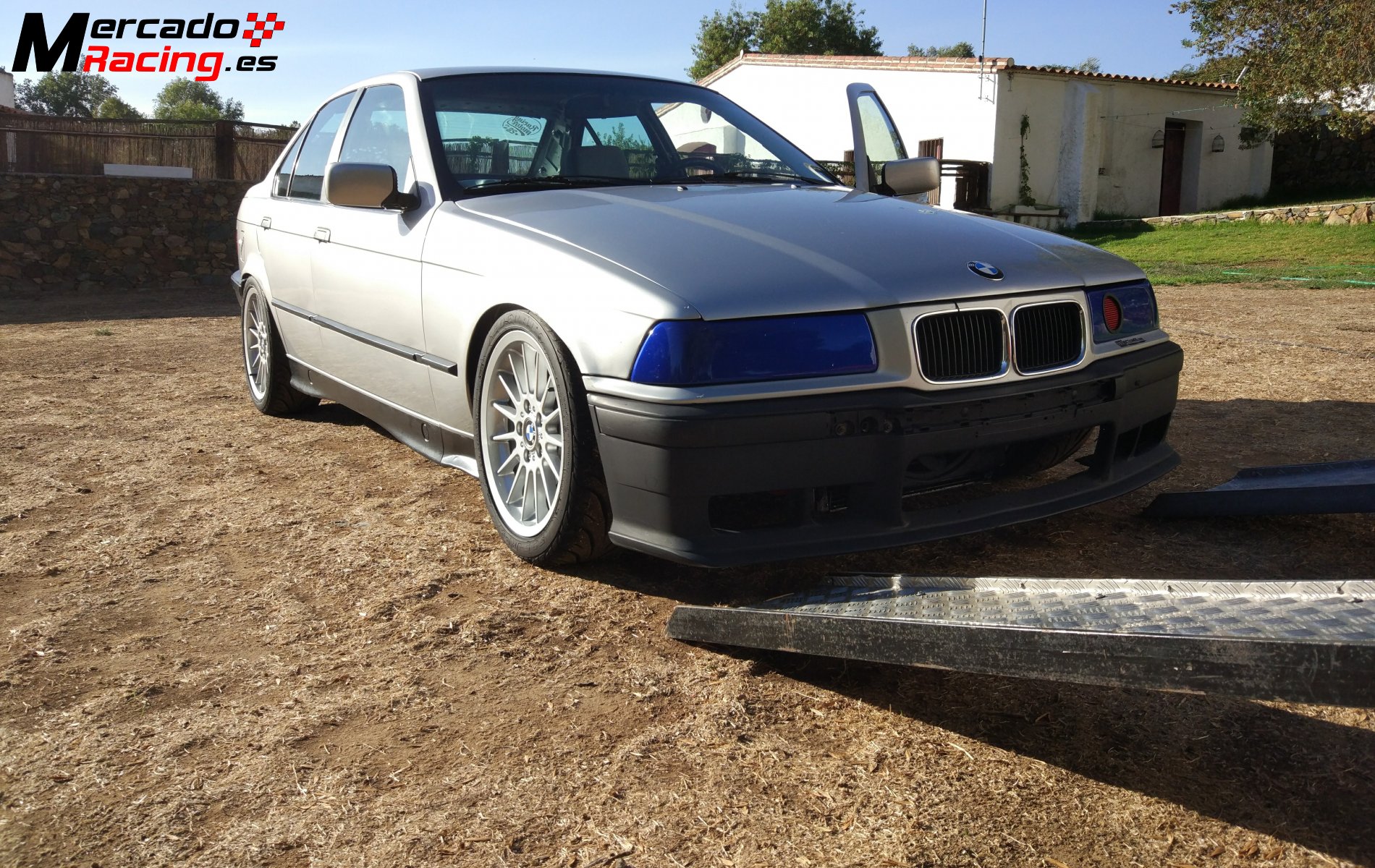 BMW 325i E36