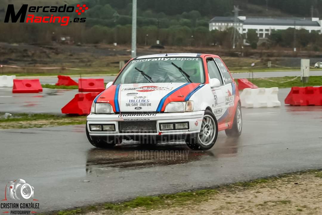 FORD FIESTA RS 2000