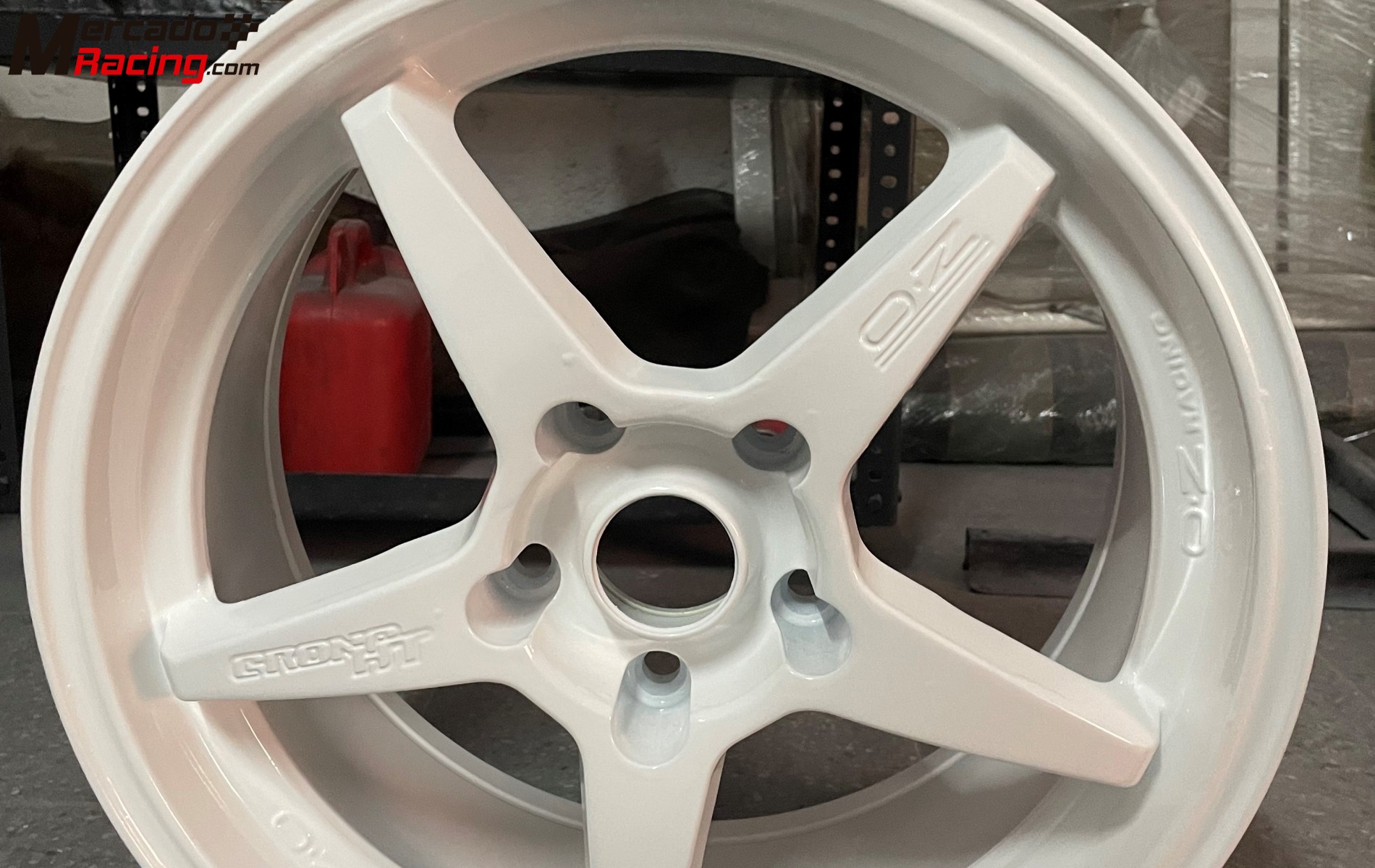 LLANTAS OZ CRONO HT 17" LIJERAS