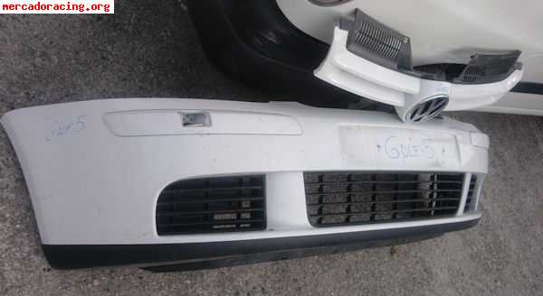 GOLF V Defensa Delt y Rejilla