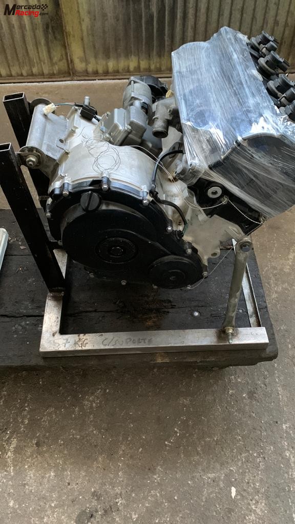 Motor Suzuki GSXR 600